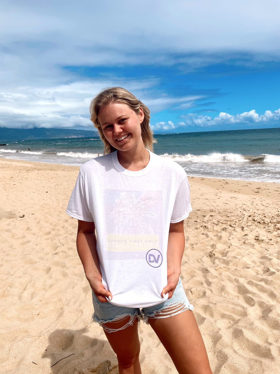 Purple "Summer Vibes Only" T-shirt – Della Vlogs